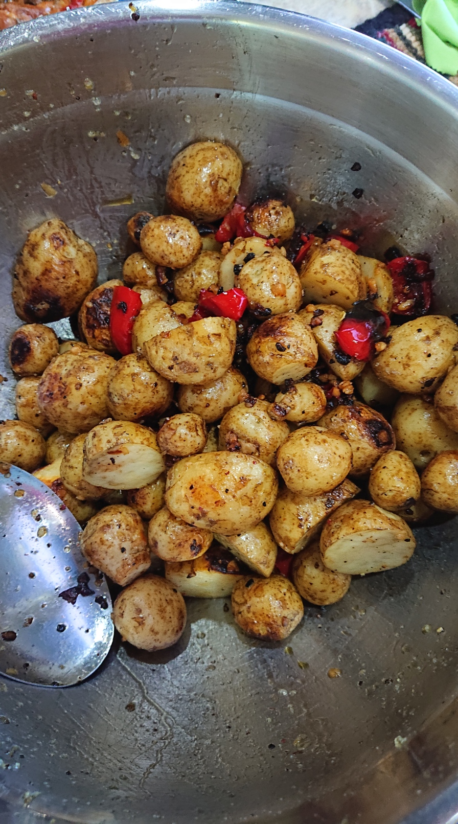 Cowboy roast potatoes. – OsteoPraxis on the road